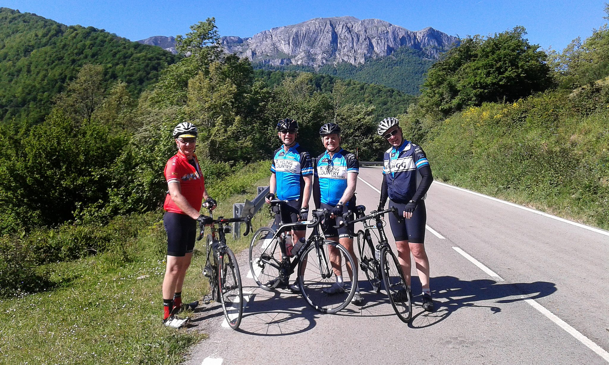 Famous La Vuelta Climbs Bike Tour Spain | Cycling Country